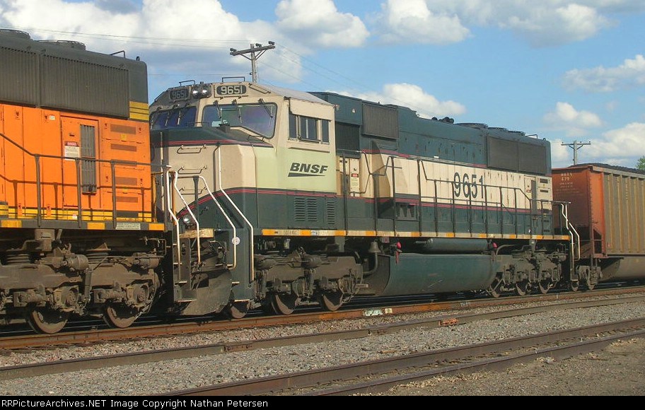 BNSF 9651